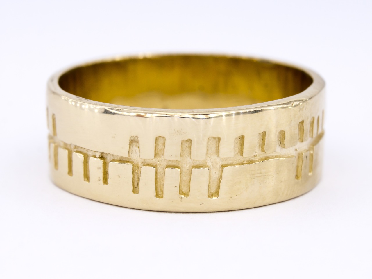 Ogham script ring 9ct yellow Gold Size P | Inscription | Celtic Gold